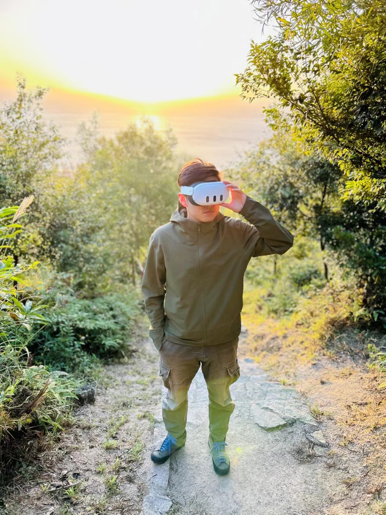 WITH QUEST3 by ALLENAI | Looking Glass Blocks